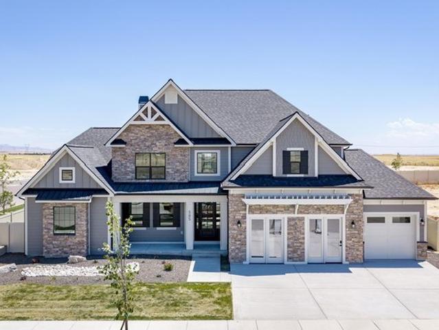 585 E Distributor Dr, Boise, ID 83716