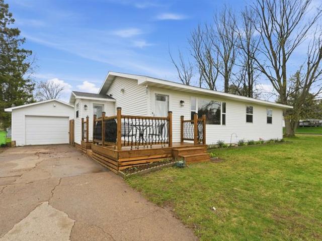 585 E McSloy St, Gilman, WI 54433