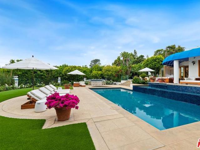 585 Hanley Ave, Los Angeles, CA 90049