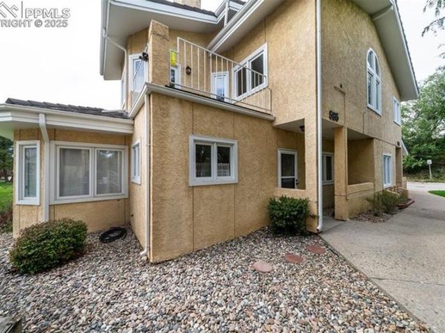 585 Observatory Dr, Colorado Springs, CO 80904