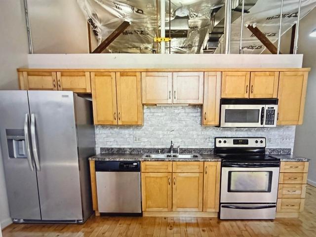 585 S Upper St #243 Street # 243