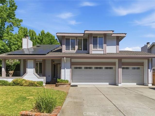 585 Spring Hill Dr, Morgan Hill, CA 95037