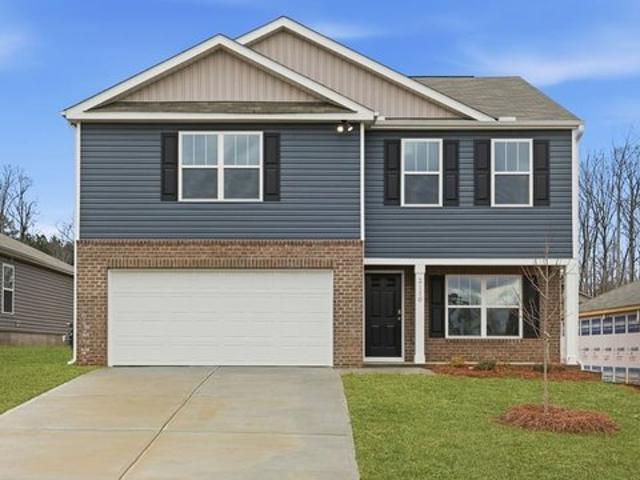 585 Sunfire St, Woodruff, SC 29388