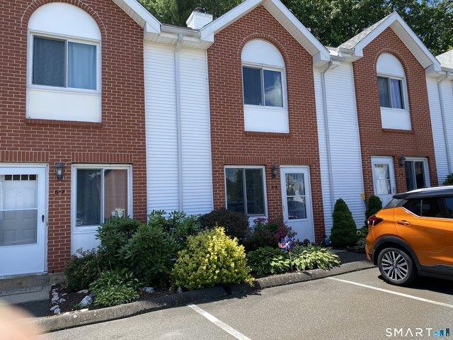 585 Park Rd Unit 5 8, Waterbury, CT 06708