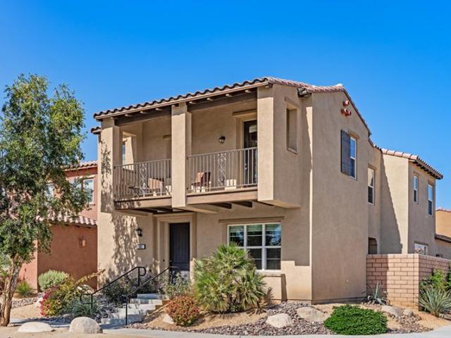 585 Via De La Paz, Palm Desert, CA 92211