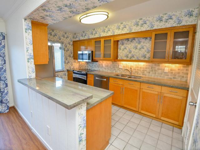 5864 Doliver Dr, Unit 116, Houston, TX 77057 | MLS #3463 | Compass