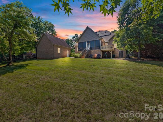 5864 Johnson Road
