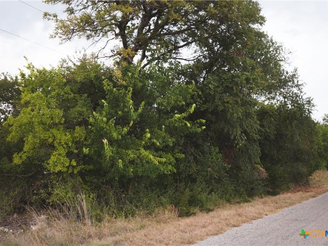5865 County Road 2600