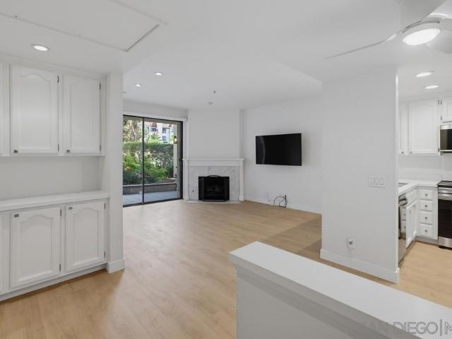 5865 Friars Rd 3104