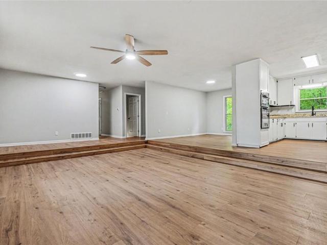 5865 Leah Lane