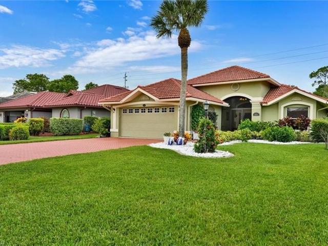 5866 Westbourgh Ct, Naples, FL 34112