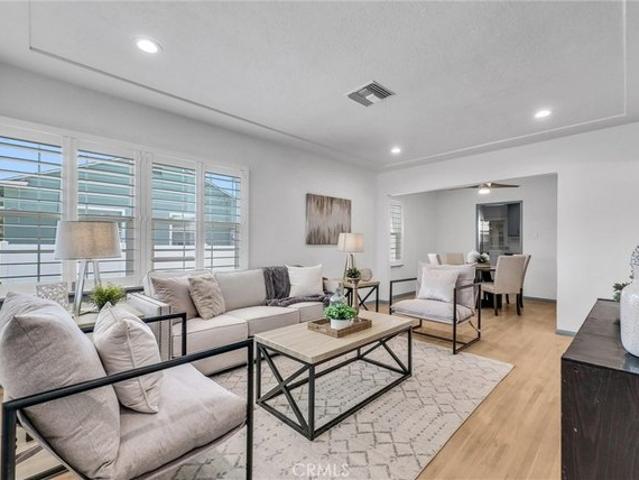 5867 Adenmoor Ave, Lakewood, CA 90713