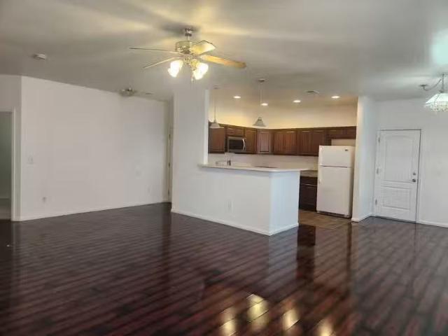 58687907 12288 E Kansas Pl