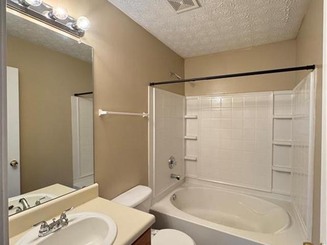 5869 Strathmoor Manor Cir, Lithonia, GA 30058 | MLS #7691