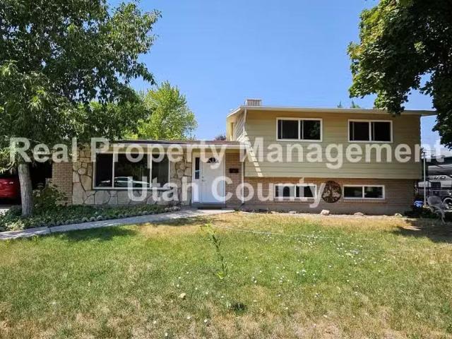 58606342 244 Inglewood Dr