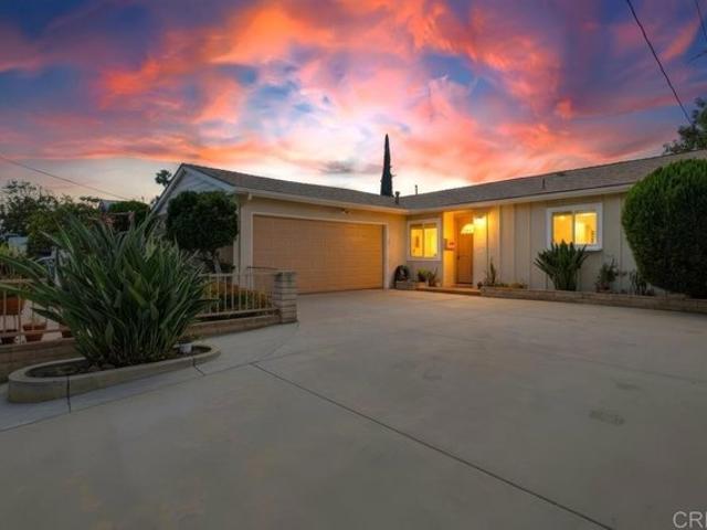 5860 Yorkshire Ave, La Mesa, CA 91942