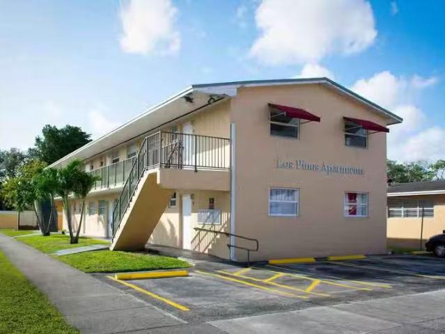 58612274 110 W 28th St