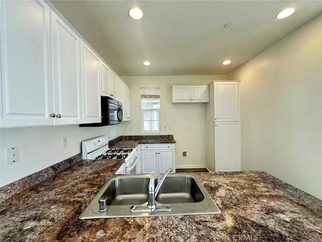 5862 Ginger Drive