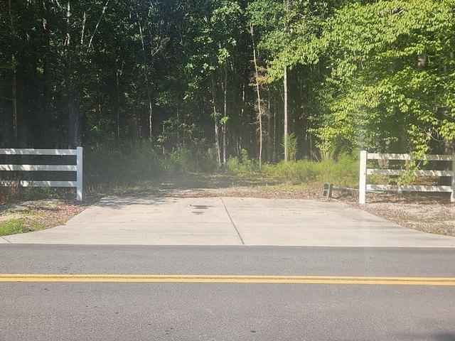 5863 Miley Hill Rd, Ravenel, SC 29470
