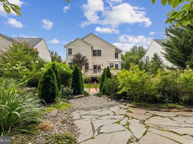 5863 Tulloch Spring Court