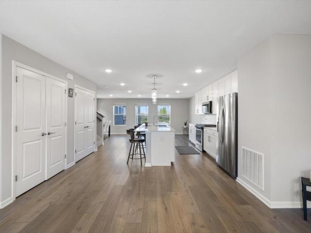 5863 th Street W