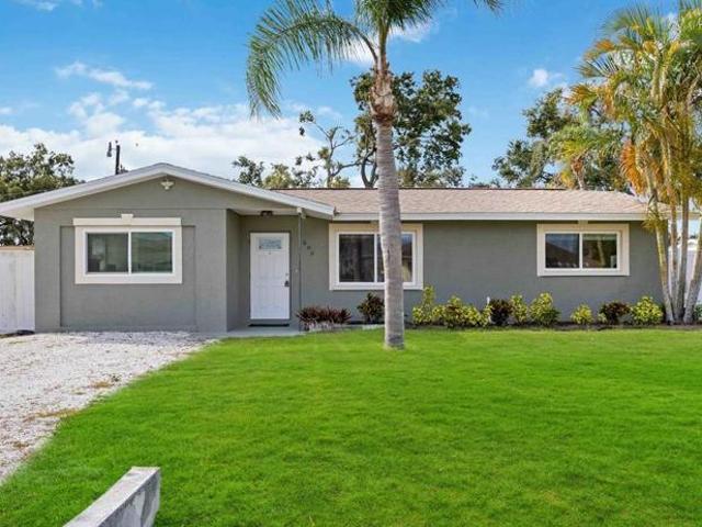 586 Coronado Rd, Venice, FL 34293