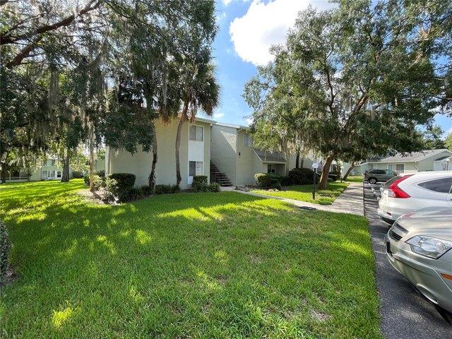 586 Bahia Cir Unit B, Ocala, FL 34472