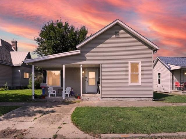 586 E Main St, Logan, OH 43138