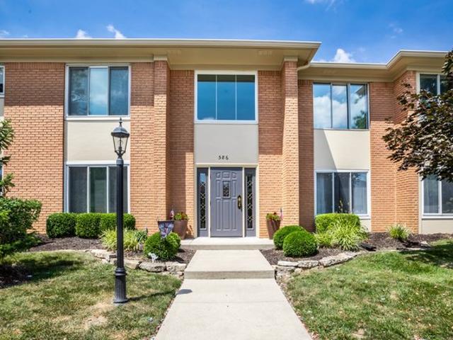 586 Hunters Dr Apt D, Carmel, IN 46032