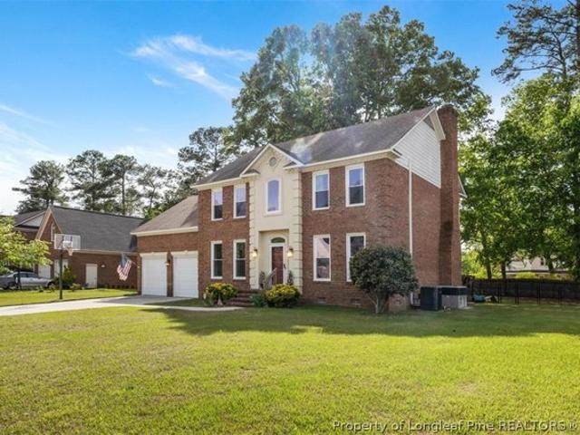 586 Milden Rd, Fayetteville, NC 28314