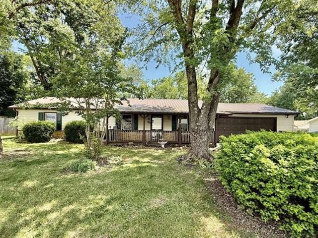 586 N Graham St, Bowling Green, KY 42101