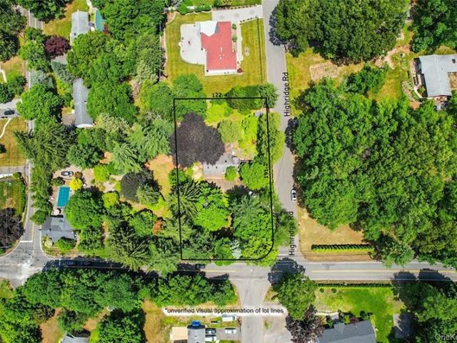 586 New Hempstead Rd, Spring Valley, NY 10977