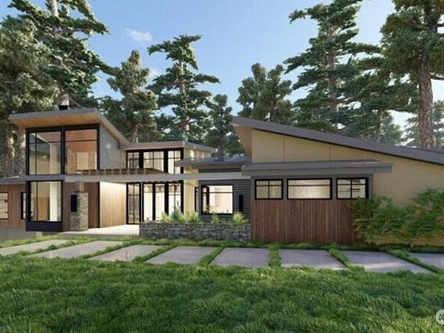 586 Samish Springs Dr, Bellingham, WA 98229