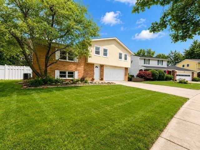 586 Presidential Way, Delaware, OH 43015