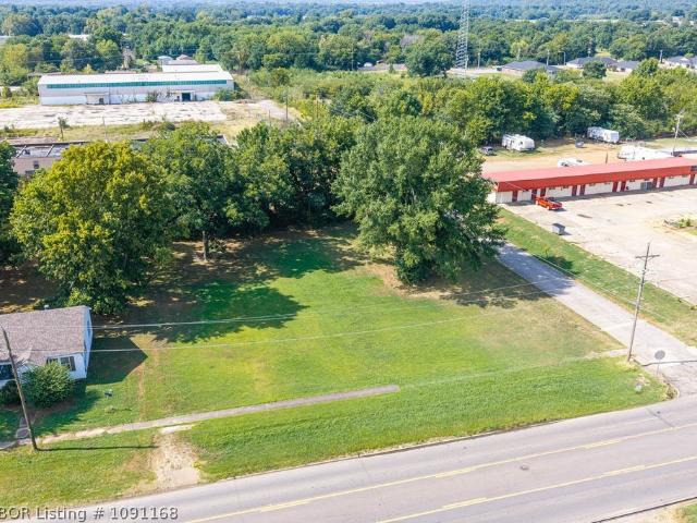 586 W Main Street