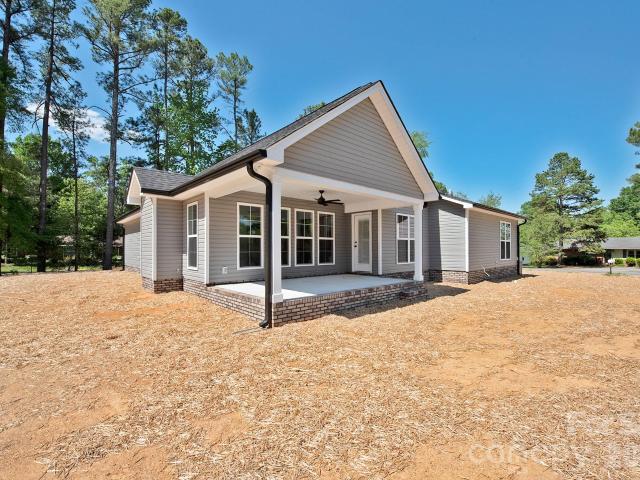 586 Wilhelm Pl NE, Concord, NC 28025 | MLS #4374 | Compass