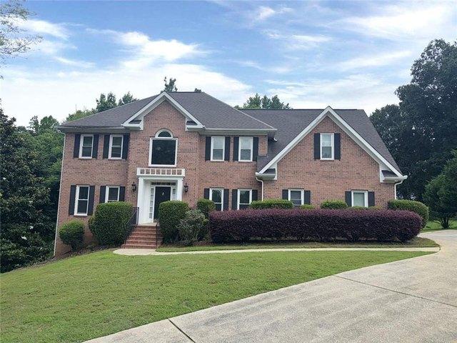5875 N Canaan Glen Ct, Atlanta, GA 30331