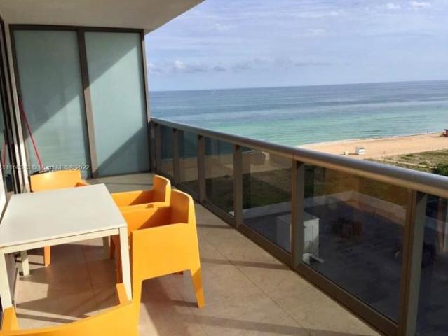 5875 Collins Ave #1104 Miami Beach, FL 33140