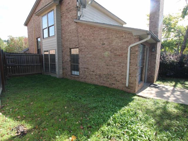 5875 Creekside Cir, Tyler, TX 75703 | MLS #26004 | Compass
