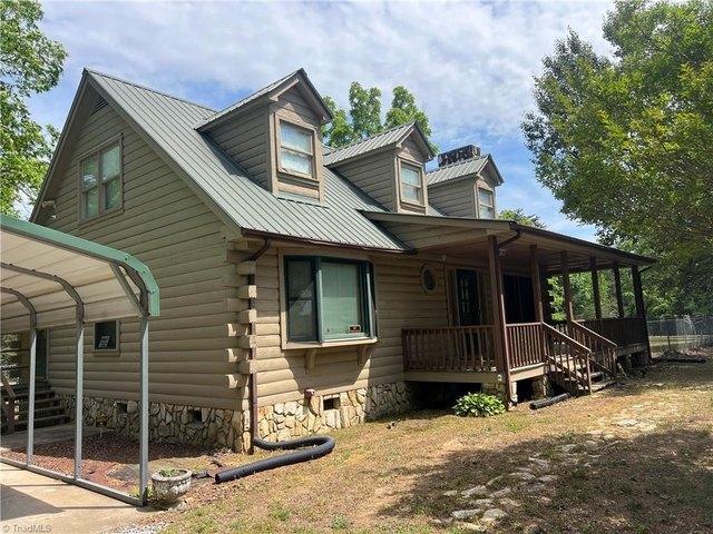 5875 Groometown Rd, High Point, NC 27263