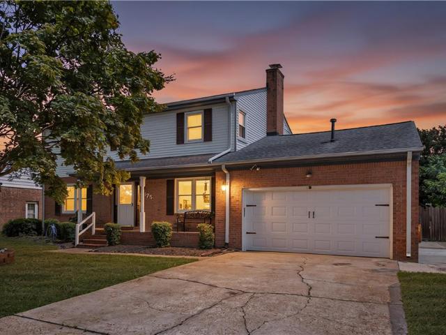 5875 Percheron LN