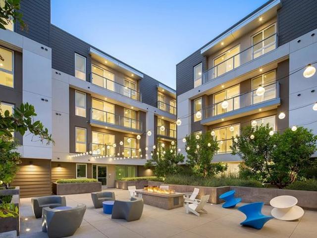 5875 W Interceptor St, Los Angeles, CA 90045
