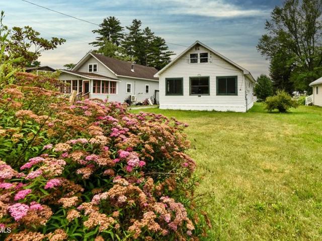5877 Lake Rd, Galway, NY 12074