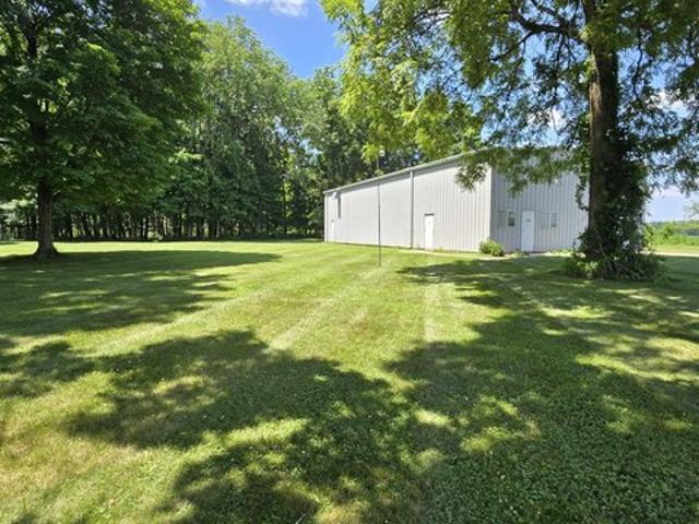 5877 Pine Rd, Plymouth, IN 46563