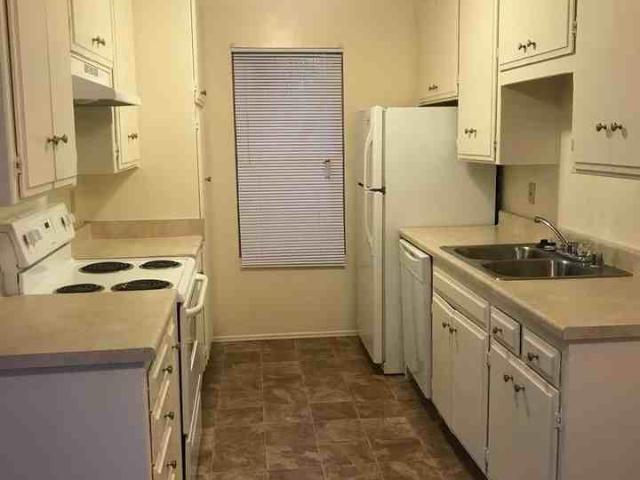 5877balt 1 Bedroom Apartment for Rent at 5877 Baltimore Dr, La Mesa, CA 91942 La Mesa