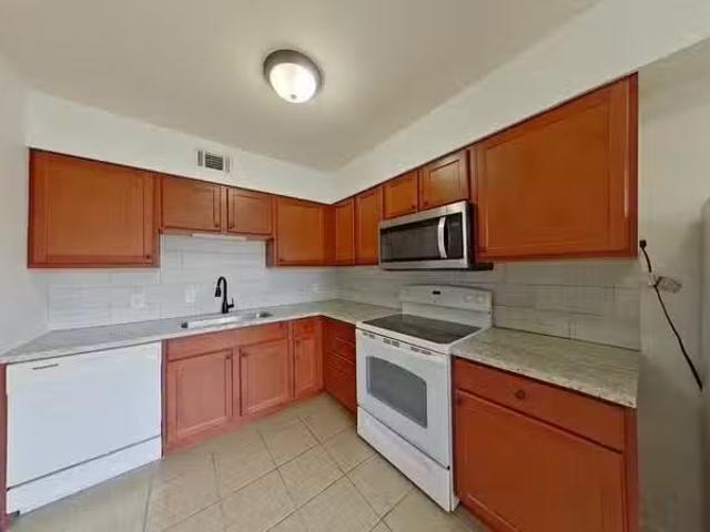 58781639 8154 Whitburn Dr
