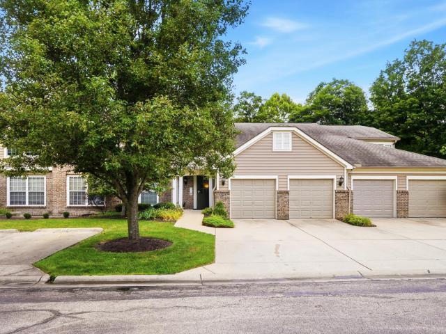 5878 Stonebridge Circle
