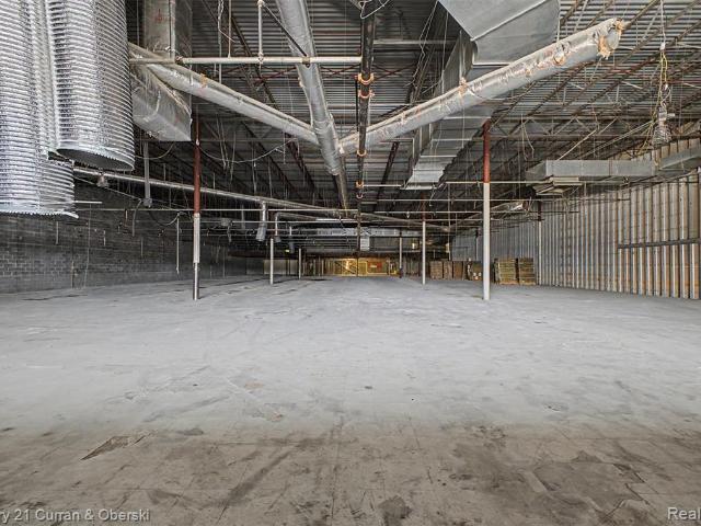 5870 Middlebelt Road