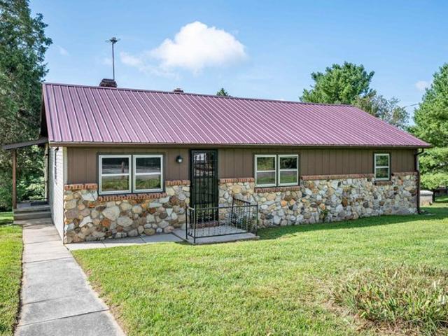 5870 Lyons Rd, Dublin, VA 24084