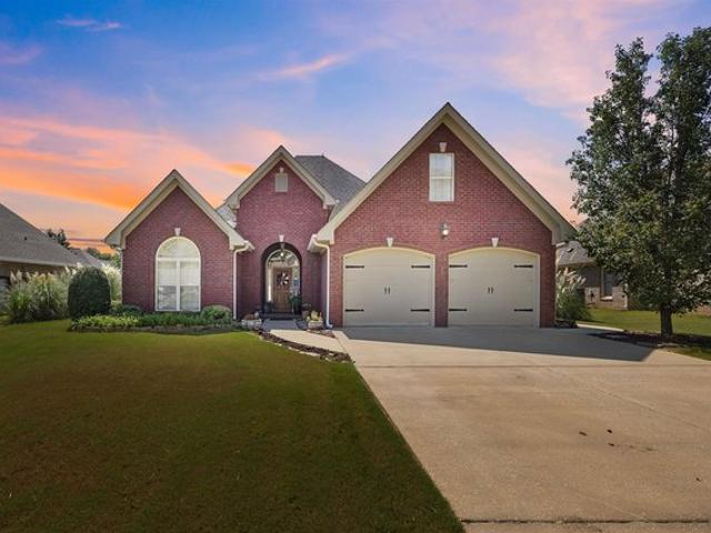 5871 High Forest Dr, McCalla, AL 35111